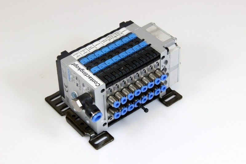 FESTO - Ventilinsel - CPV-10-VI - 18200 + Anschaltung - CPV10-GE-FB-8 ...